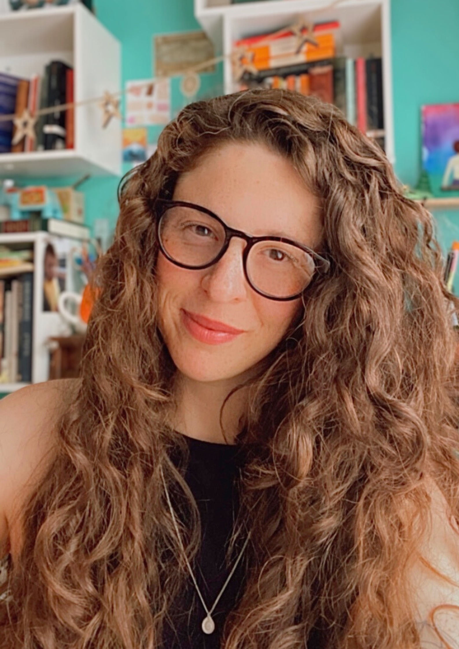 Jess Carey | writer | writ· er |ˈrī-tər: one that writes